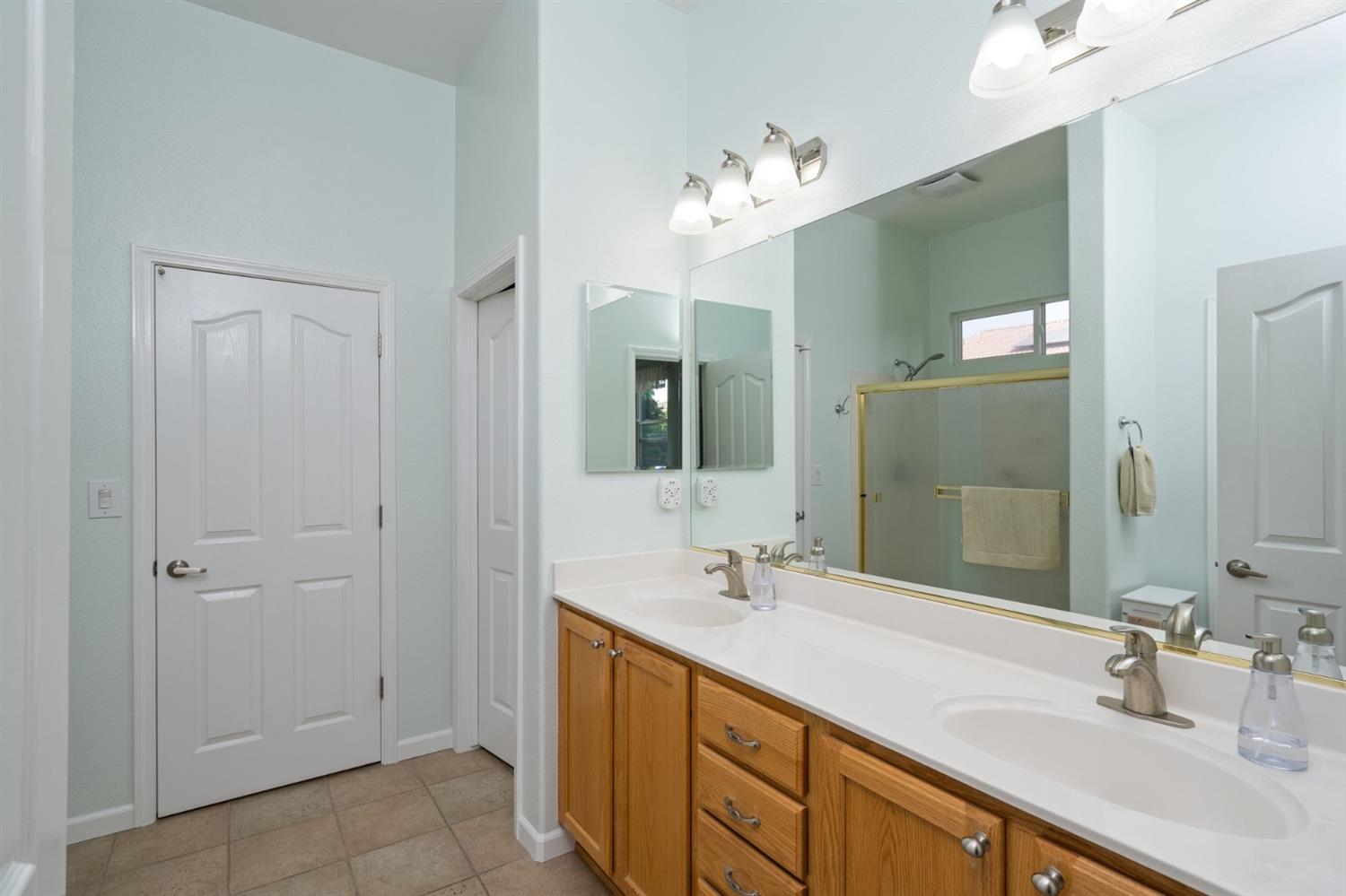 Single story home in Heritage Park located in North Natomas. 55+