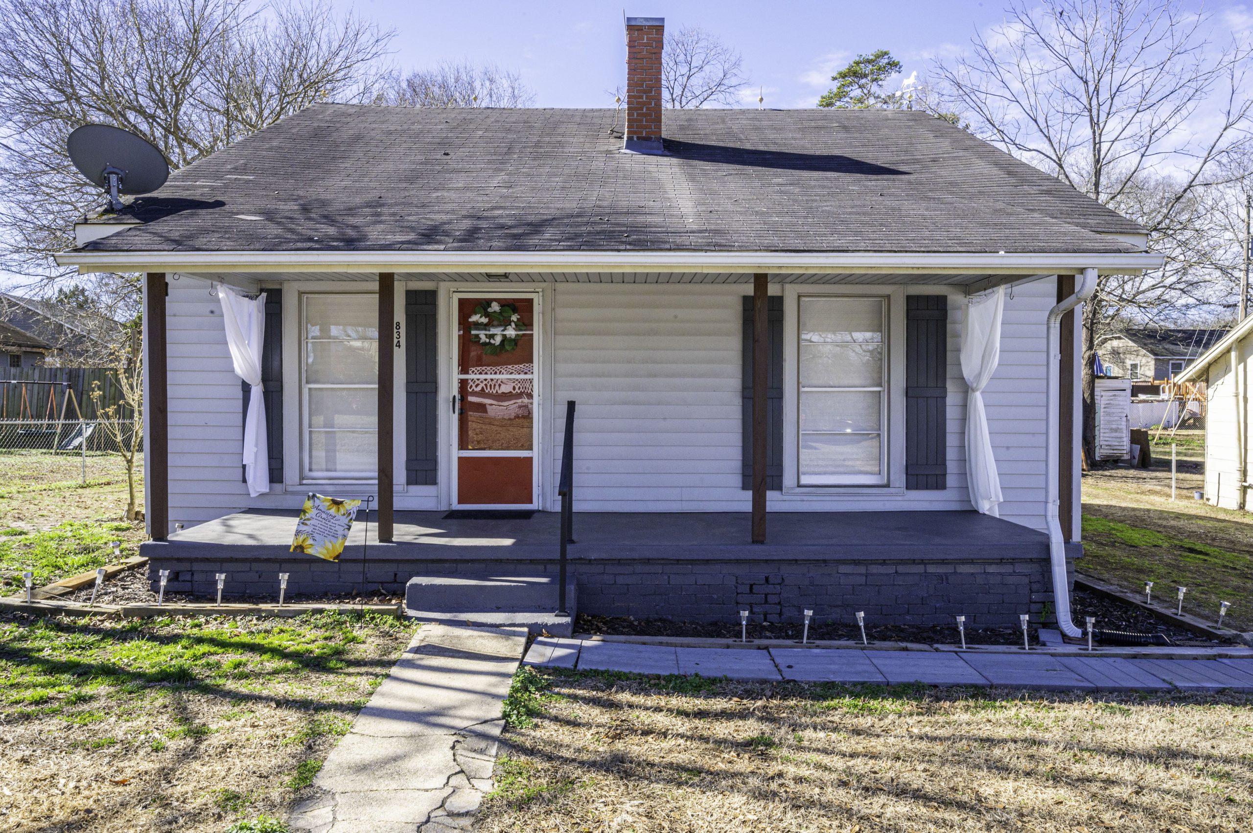 834 Carolina Mill Circle - Megan Dills