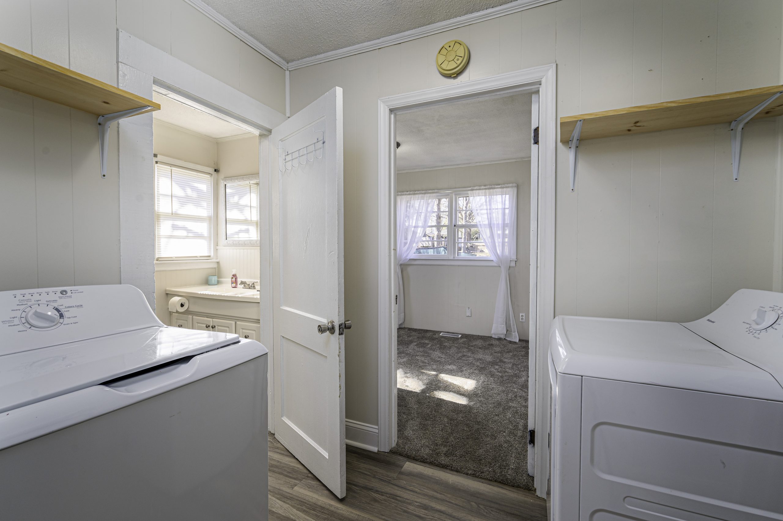 834 Carolina Mill Circle - Megan Dills