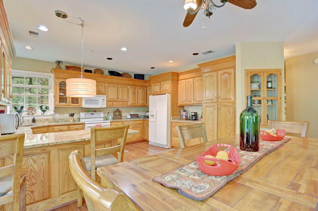 2692 John Tyler Hwy. Williamsburg, VA. 23188 - Greg Loper