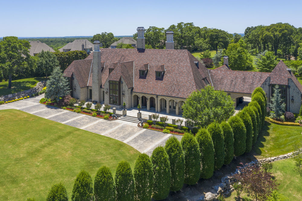 Oak Hill Manor 6320 E 88th Street Tulsa, OK 74137 - David Palik