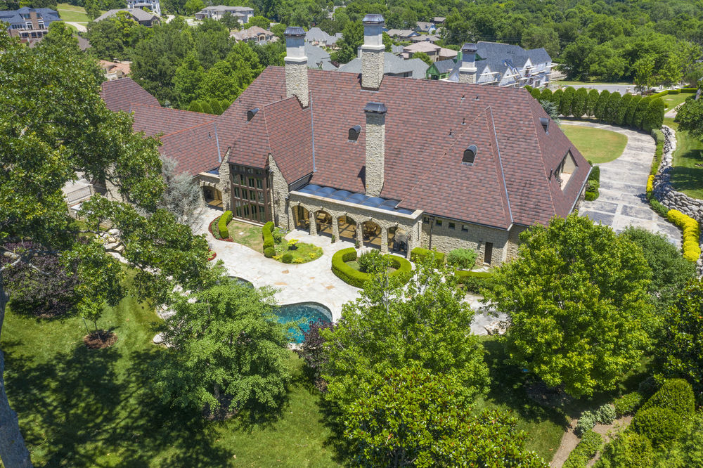 Oak Hill Manor 6320 E 88th Street Tulsa, OK 74137 - David Palik