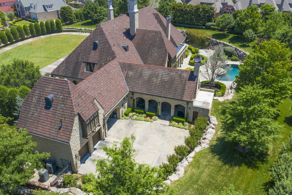 Oak Hill Manor 6320 E 88th Street Tulsa, OK 74137 - David Palik