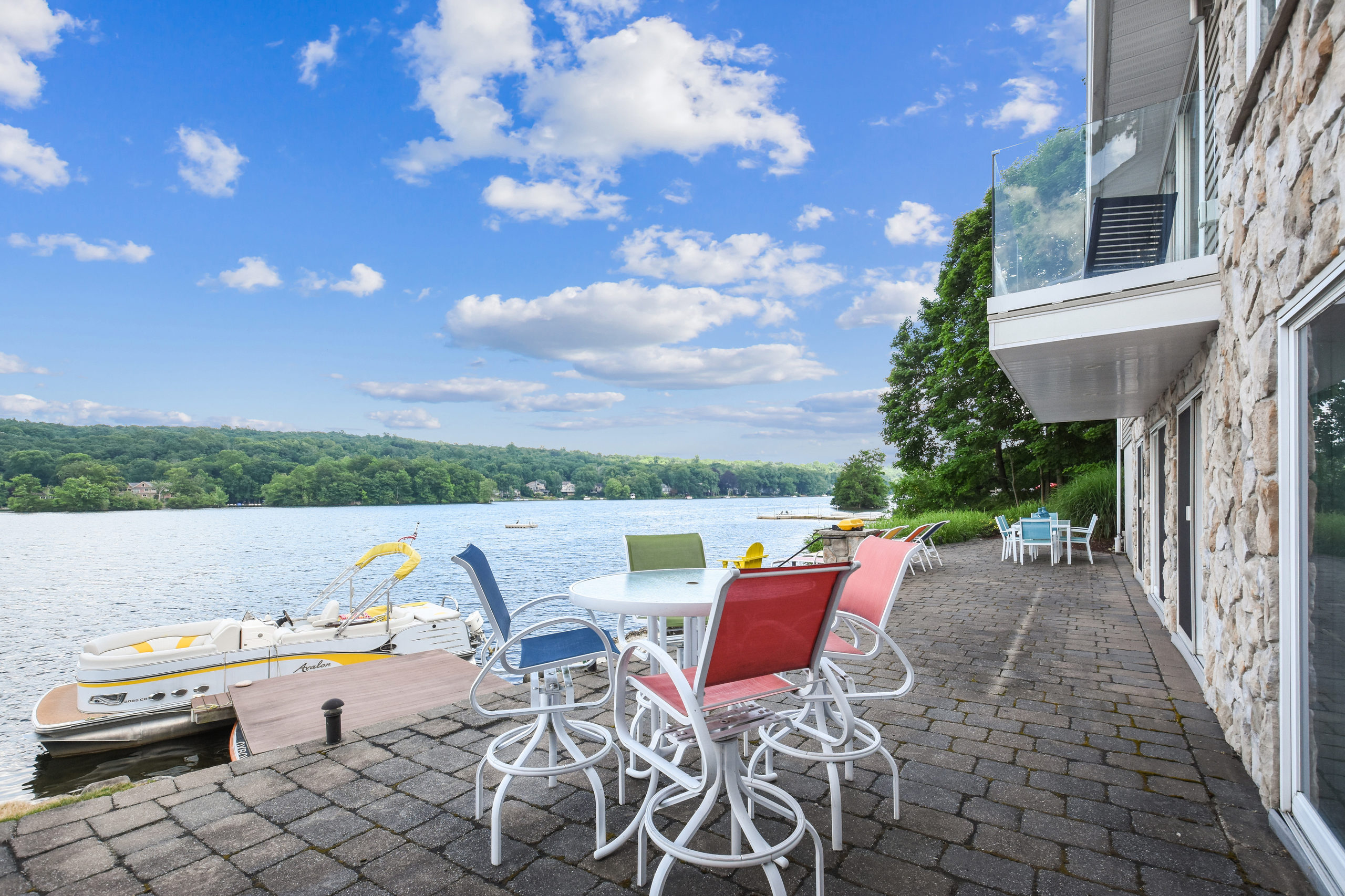 Lakefront Luxury - Pines Lakes New Jersey